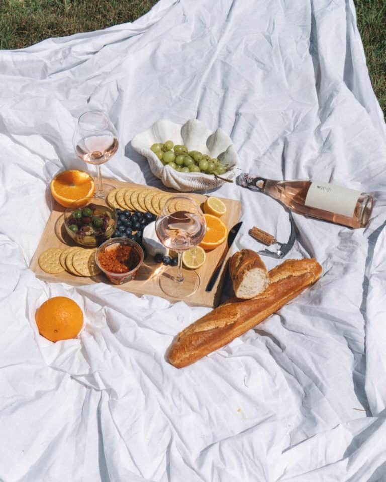 13 Picnic Food Ideas For Packing The Perfect Picnic Lunch